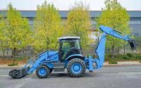 China Compact Tractor Backhoe Loader Front Loader 2800kg Rated Load 9300kg Operating Weight for sale