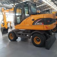 China Medium Excavator SE215 0.9cbm Backhoe Bucket 1500kg 12kw for Africa High Load Moment for sale