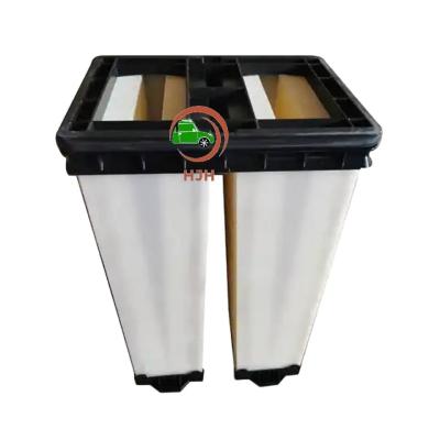 China Excavator Engine Honeycomb Air Filter 600-185-2810 99% Filtration Efficiency for sale