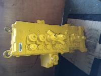 China Construction Works Excavator PC160-7 160-7 Distribution Valve Hydraulic Control Valves for sale