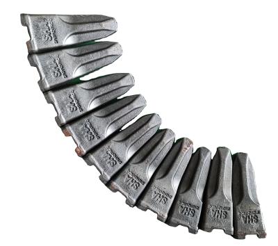 China Forged Bucket Teeth for EC360 PC200 Excavator Loader High Wear Resistance 20mm for sale