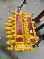 China PC200 PC220 Excavator Control Valve 723-41-05101 723-41-05100 Hydraulic Spare Parts for sale