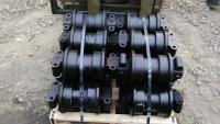 China Excavator Track Roller 2A5-30-00110 for PC200-8MO PC210LC-8MO Undercarriage Parts for sale