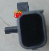 China Building Material Shops 6261812600 Temperature Sensor for 6D125E-5 6D170E-5 Sensor for sale