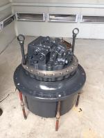 China 2276133 Excavator Travel Motor Gearbox Assembly for Mini E322 E322C Final Drive for sale