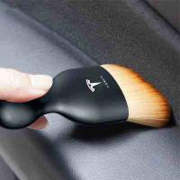 China Soft Microfiber Car Dashboard Cleaning Brush for Tesla Model 3 Highland 2 Sizes for sale