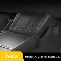 China Tesla Model Y Juniper 2025 Custom Console Insert with Qi Wireless Charging and Anti-Slip Silicone Pad for sale