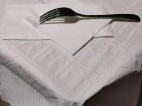 China White Disposable Paper Tablecloth 1.37mx2.74m Flexible No Folding for sale