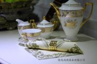 China Custom Airlaid Paper Napkin 4x8.5in 50-65gsm Luxury Dinner Napkin Disposable for sale