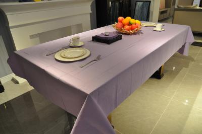 China Lavender 3ply Disposable Paper Tablecloth 137x183cm Waterproof Wedding Banquet for sale