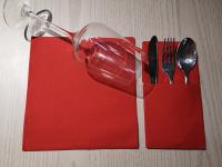 China Red Airlaid Luxury Paper Napkin 40x40cm 1 Ply 55gsm Disposable Soft Dinner Serviette for sale