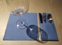 China Disposable Airlaid Dinner Napkins 40x40cm 1 Ply Baby Blue Bulk for sale