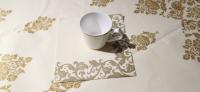 China Disposable 137x180cm Airlaid Tablecloth 16-18gsm PE Film Waterproof Biodegradable for sale