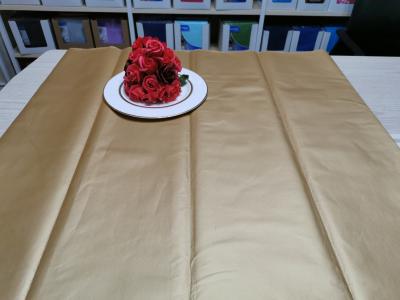 China Disposable Waterproof Oil Proof Tablecloth 1.8m x 1.8m for Party Banquet Hotel Decorative Use for sale
