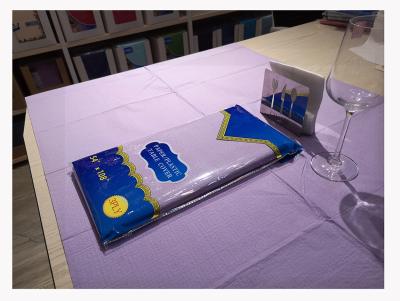 China Disposable Paper Tablecloth 274cm x 180cm Virgin Wood Pulp Eco Friendly Multipurpose for sale