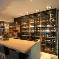 China Coating Stainless Steel Bar Cabinet Waterproof Modern Wine Storage Cabinet for sale