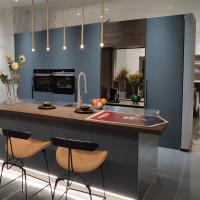 China Bmw Grey Modern Style 304 Stainless Steel Kitchen Cabinet alkali resistant for sale