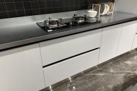 China Anti Rust White Modern Custom Kitchen Cabinets Stainless Steel 304 Waterproof for sale