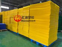 China Non Toxic Glossy 3000gsm Yellow 4x8 Coroplast Sheets for sale