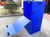 China 1200gsm Corrugated Plastic Wardrobe Box for sale