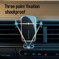 China Dual Motor FOD Induction Auto-Align Wireless Charging Station Car Phone Holder with 1 Year Warranty for sale