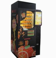 China Hotel Automatic Retail Vending Machine 24 Hours Self Service For Juice for sale