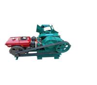 China Industrial Large Sugar Cane Squeezer 380V Compact Sugarcane Juicing Machine for sale