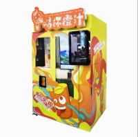 China 110V Apple Fruit Juice Vending Machine 800W 400W Orange Squeezing Machine for sale