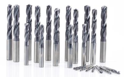 China 5D Solid Carbide Twist Drill Stainless Steel Heat Resistant With Round Shank for sale