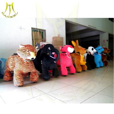 China Hansel safe battery  moving coin operated amusement party outdoor playground children motorized plush riding animals for sale