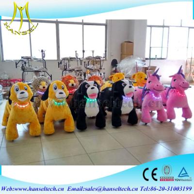 China Hansel battery operation electronic toy chidren rides game center shopping mall amusement walking ride on animals for sale