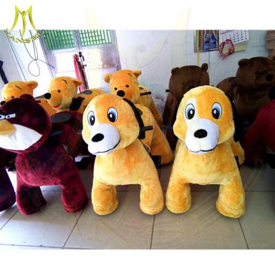 China Hansel amusment park games equipment kiddie animals toy ride seat moving electric stuffed animals adults can ride for sale