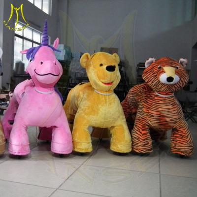 China Hansel  stuffed animal unicorn on wheels coin operate game machinefalgas kiddy ride kids amusement rides for sale
