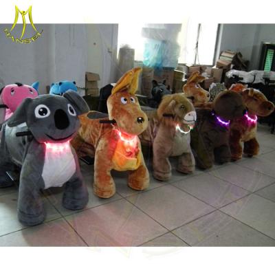 China Hansel christmas amusement rides kids animal scooter rides moving animals battery operated plush animals kids playground for sale