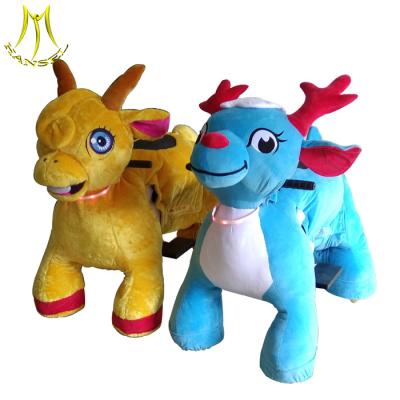 China Hansel christmas deer  riding animals battery powered animals riding toys plush motorized animals for sale