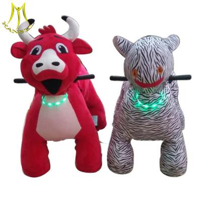 China Hansel  attractions in china motorized plush riding animals battery operated bull ride for sale