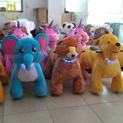 China Hansel amusement park stuffed battery animal kids electric rides on animal for sale