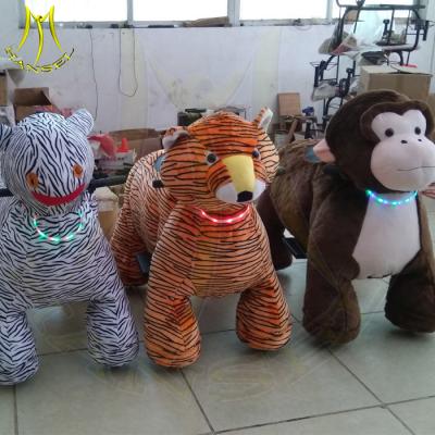 China Hansel amusement battery powered walking stuffed electric animal ride for sale