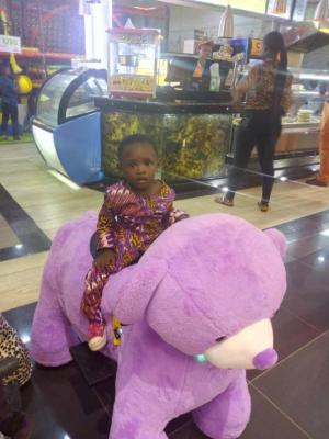 China Hansel  theme park equipment for sale rideable animal with battery for sale