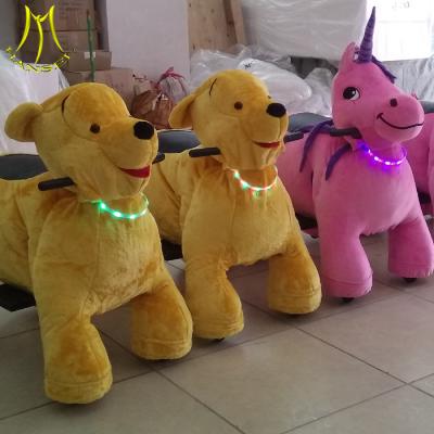 China Hansel  outdoor park moving animals battery operated plush animals with necklace for sale