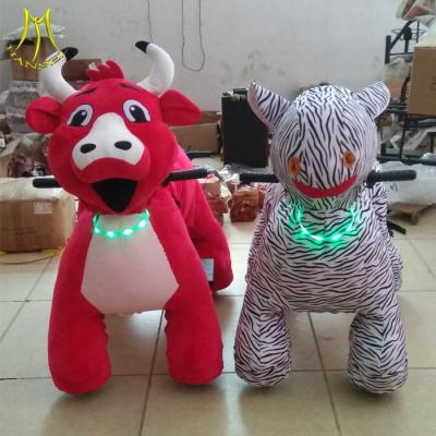 China Hansel  shopping mall kids walking battery operated ride on plush motorized riding animals for sale
