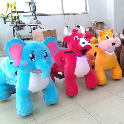 China Hansel amusement park plush walking electric mountable plush motorized animal for sale