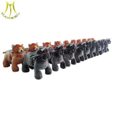China Hansel  plush animal amusement ride stuffed animal walking ride coin operated game machine for sale