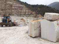 China Honed Face White Natural Sandstone Slabs For Driveway Pavers 2-10cm Thickness for sale