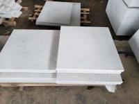 China 30*30*2cm Split Face Natural Sandstone Slabs Wall Veneers For Villa for sale