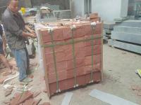 China Frost Resistant 5cm Thick Red Natural Sandstone Slabs For Outdoor Floor Coverings for sale