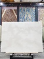China Natural White Jade Luxury Stone Tiles Honed For Tv Background Wall Decoration for sale
