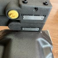 China Rexroth excavator plunger pump high pressure Original packaging A10VSO71DFR/31R-PSC62K07 A10VO71DFRI/34 PSC6402-S0225 for sale