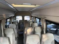 China Benz 17 Seater Bus Second Hand Manual Transmission Type Used Passenger Vans for sale