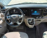 China Ford TRANSIT 11seats Used Hiace Van Business Vehicle LHD 140hp Diesel Engine 103kw for sale